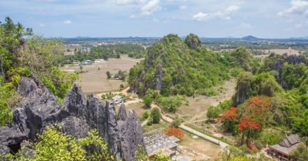 Phnom Kampong Trach, Kampot Province is developing as an attractive ...